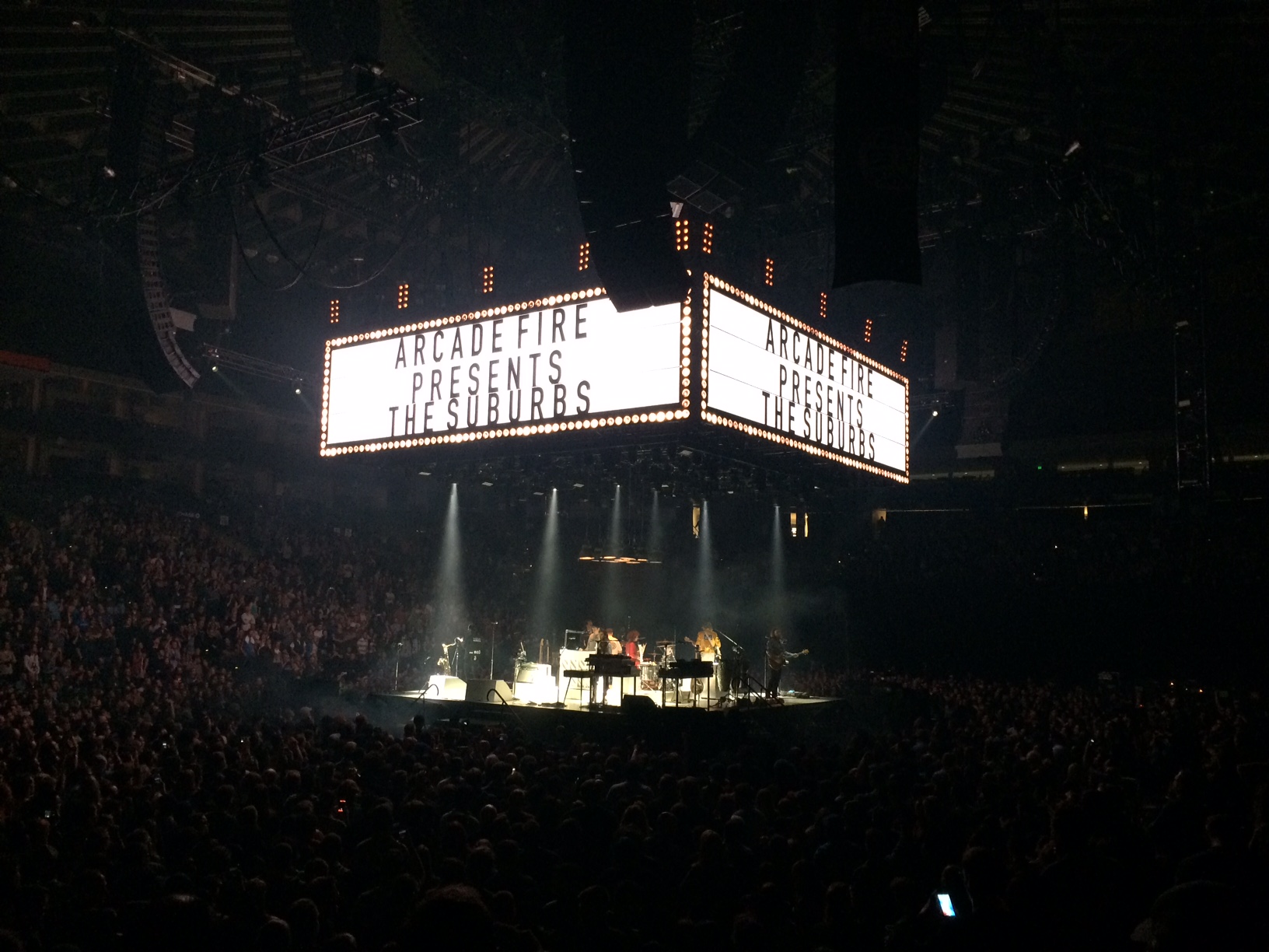 ARCADE FIRE IN CONCERT!!! - Architect US
